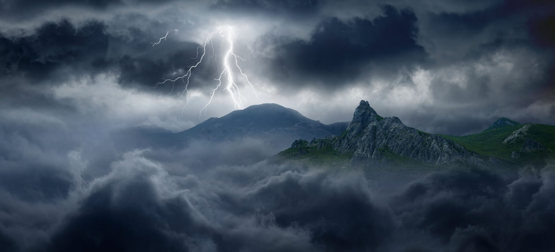 Blitz und Donner: Schutz vorm Gewitter in den Bergen | Kompass